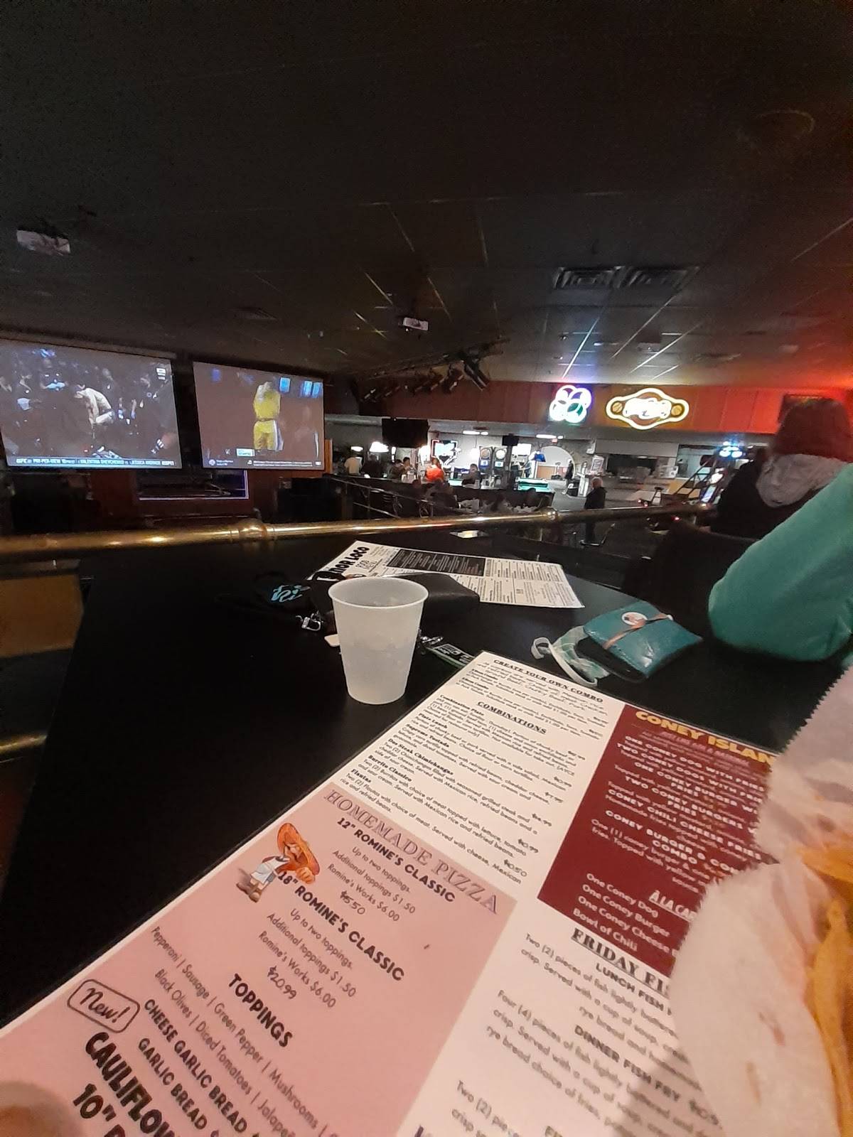 Menu at Romine's High Pockets pub & bar, Milwaukee, S 27th St