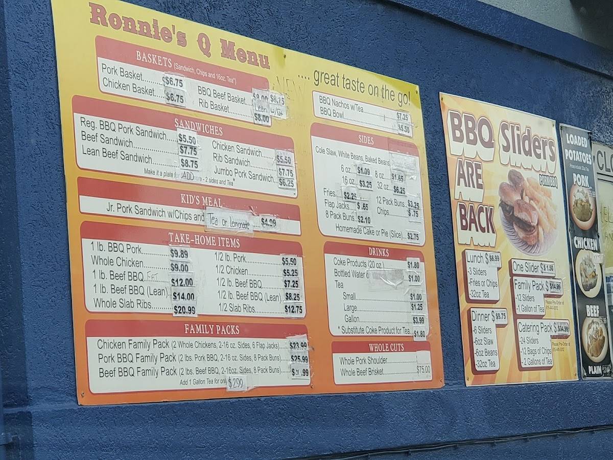 Menu at Ronnie's Q BBQ, Dickson