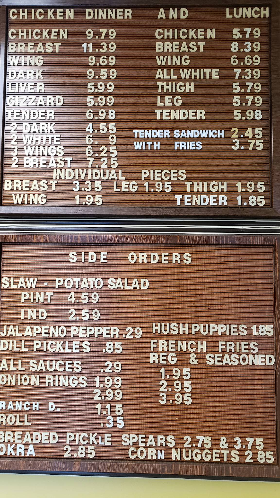 Menu at Skipper John's restaurant, Perry