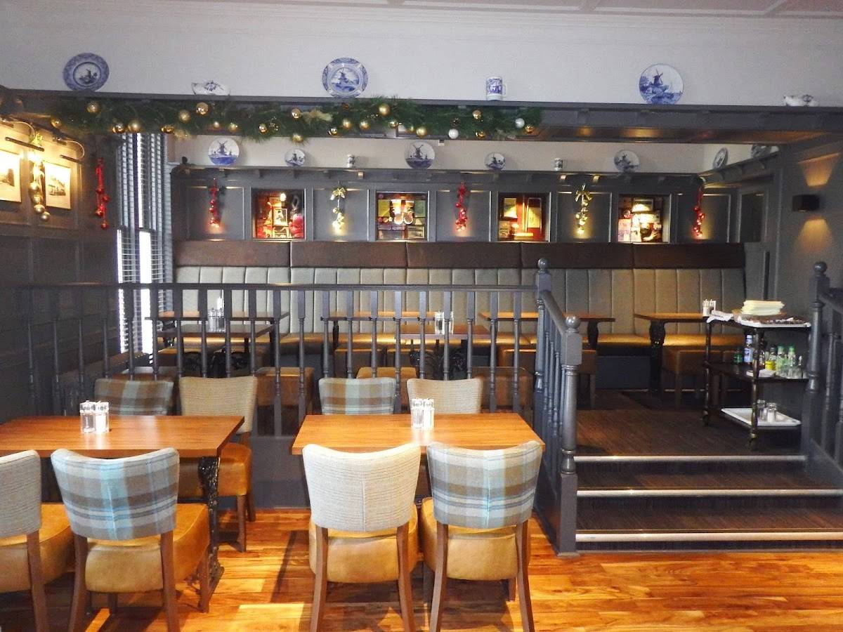 Menu at The Dutch Mill Hotel pub & bar, Aberdeen