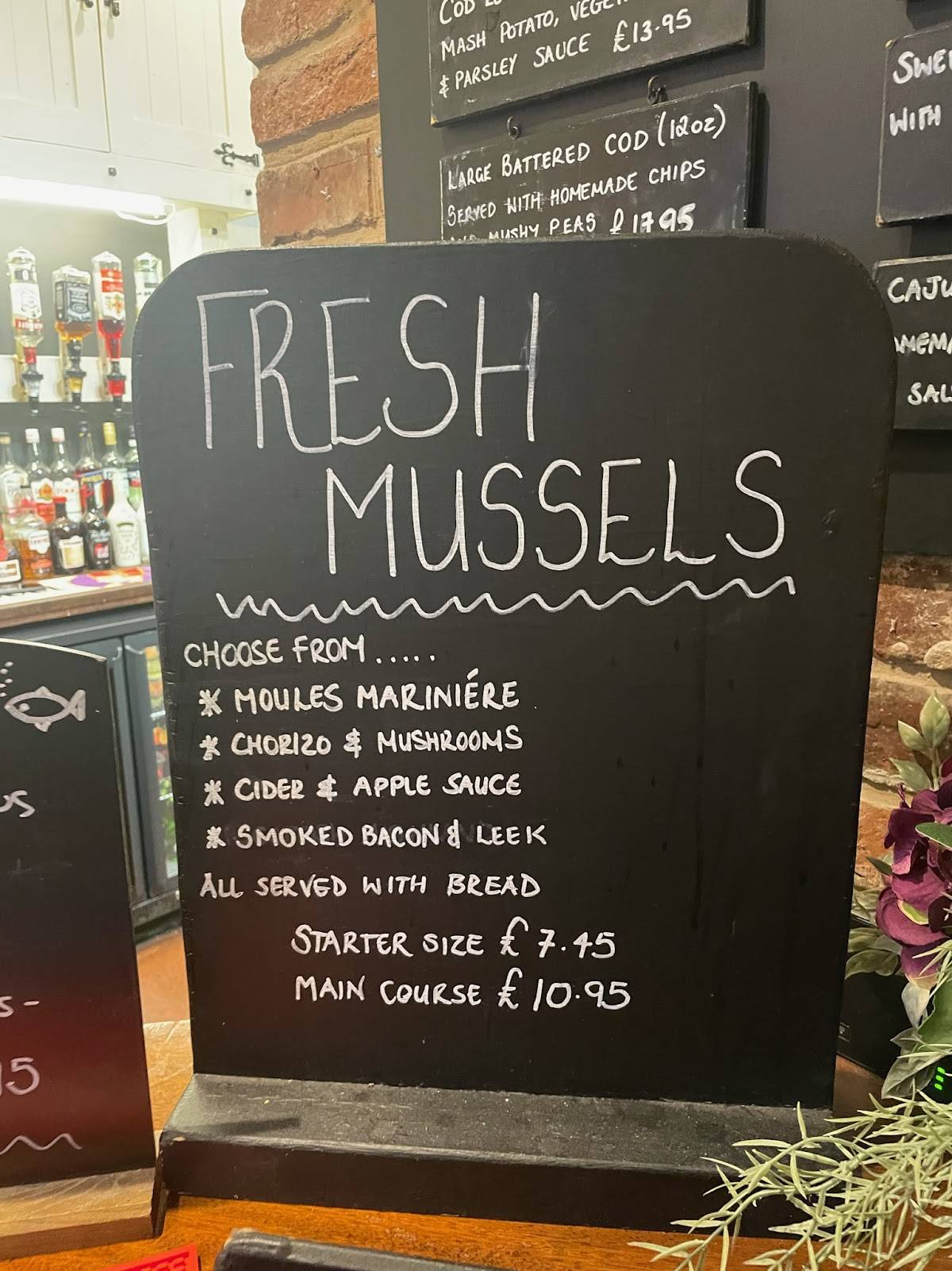 Menu at The Larch Farm pub & bar, Ravenshead