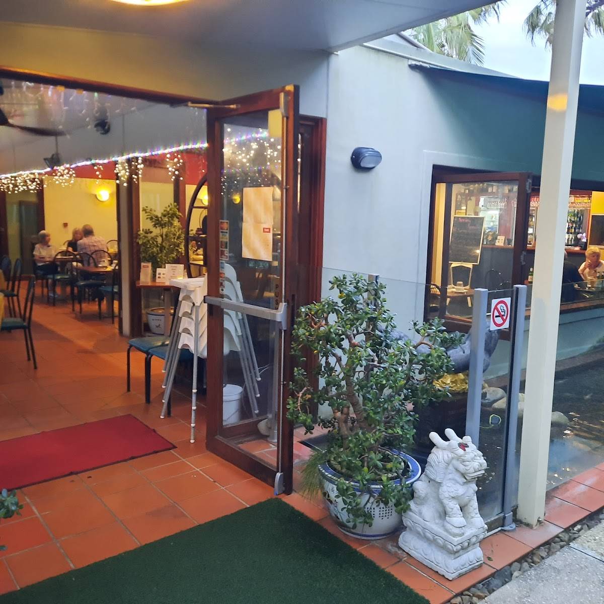 Menu at iWok Restaurant & Bar, Lennox Head