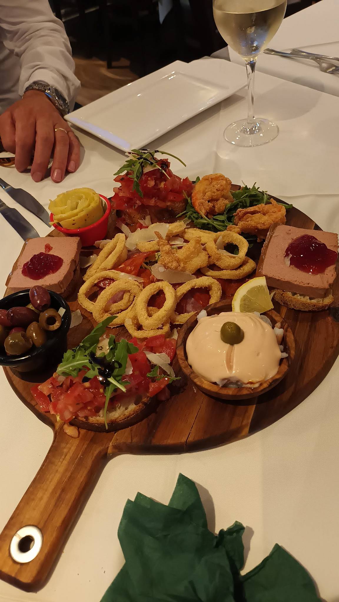 Menu at Raffaello's Guidepost restaurant, Choppington