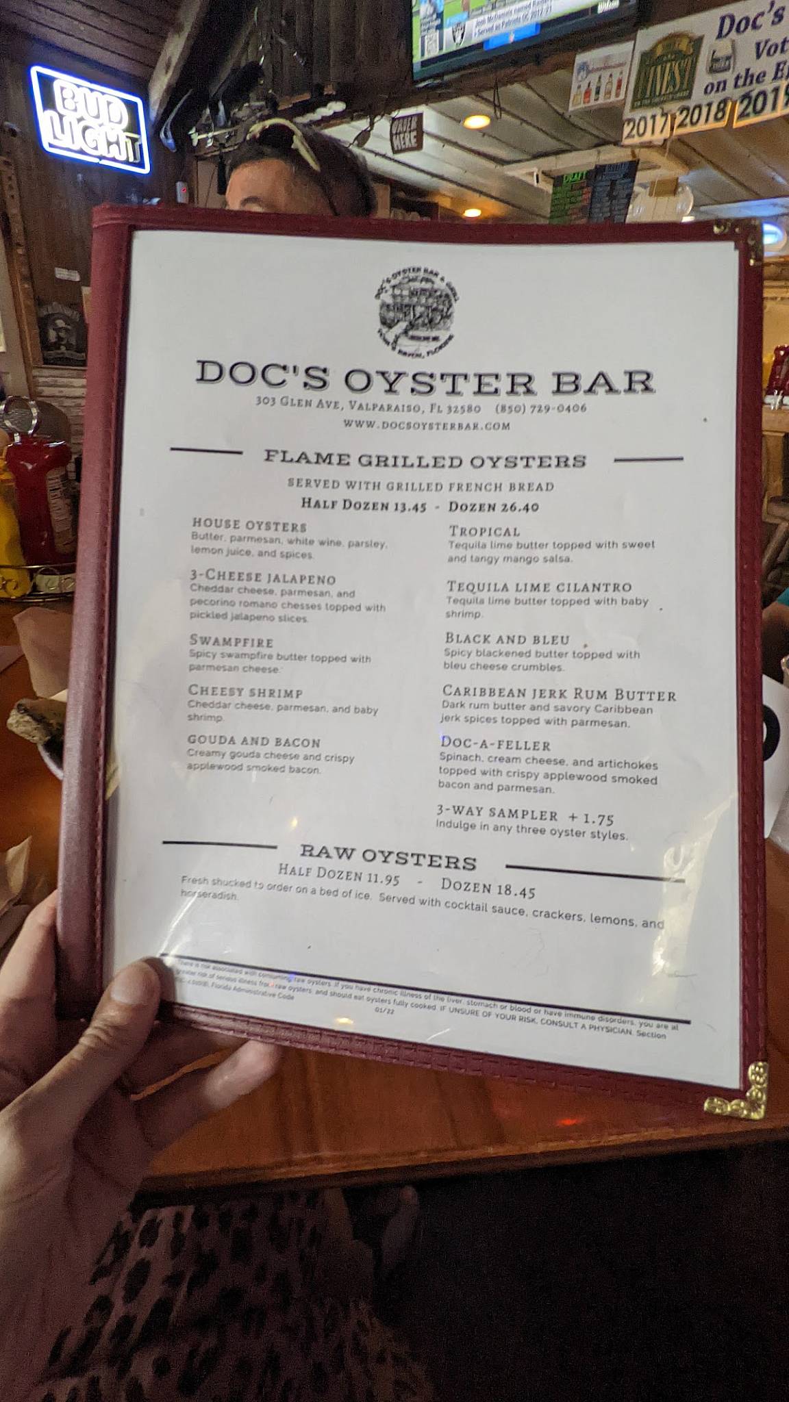 Menu at Doc's Oyster Bar, Valparaiso