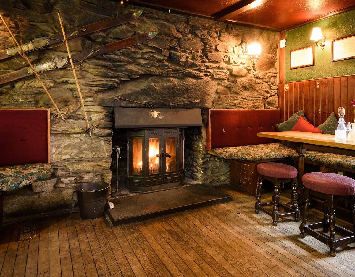 Menu at Moulin Hotel pub & bar, Pitlochry