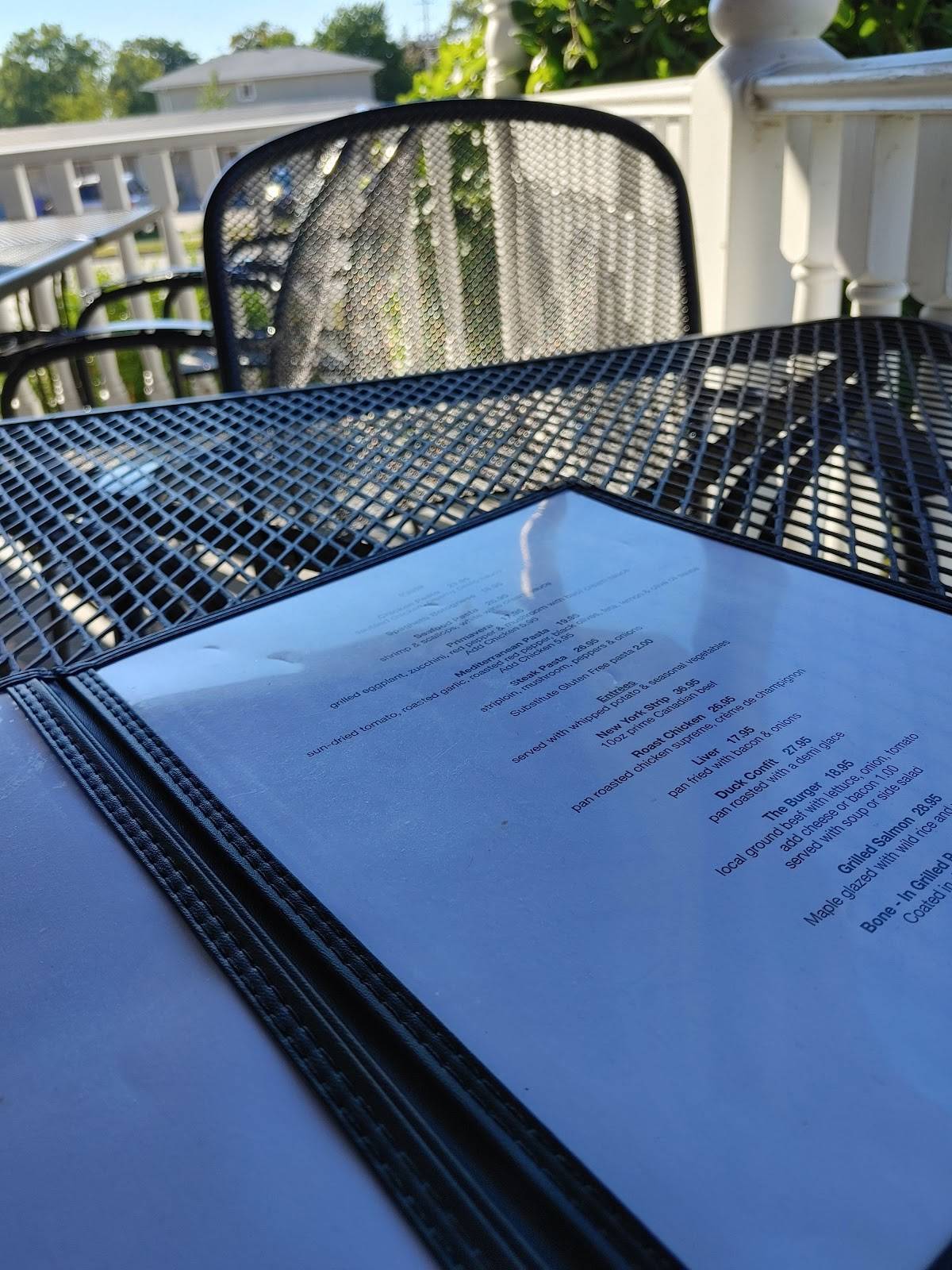 Menu at Elk & Finch Coffee Pub, Southampton