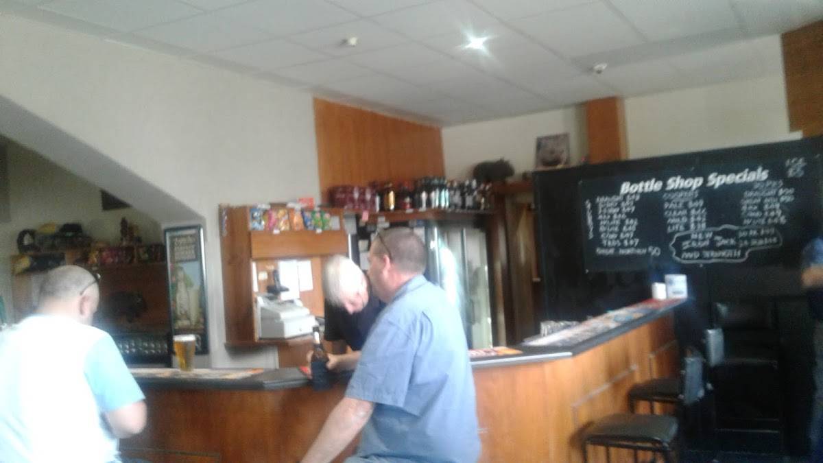 Menu at Wombat Hotel pub & bar, Kadina, 19 Taylor St