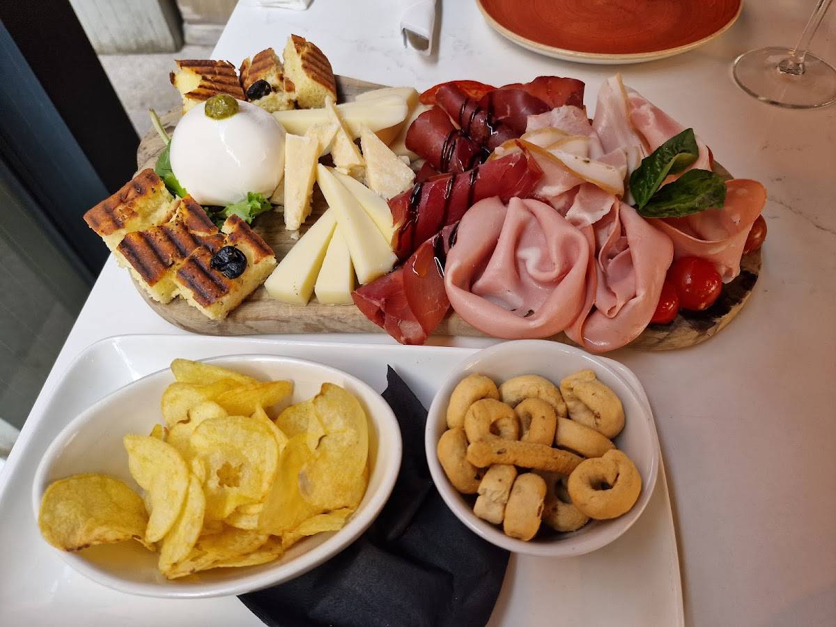 Menu at A Tavola Italian Deli, Wine Bar and Cooking School, Liverpool