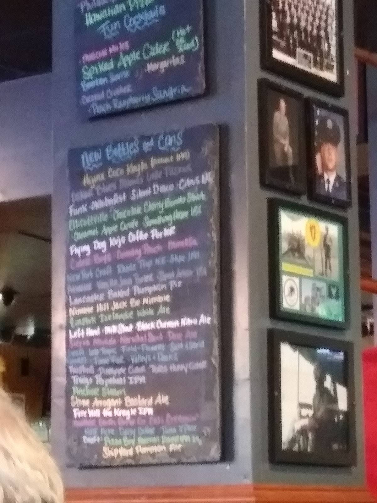 Menu at Minisink Hotel pub & bar, Minisink Hills