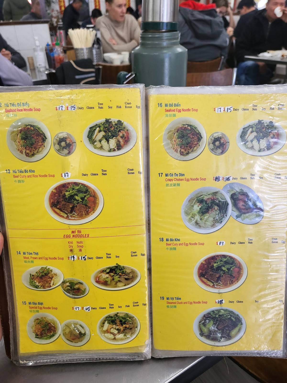 Menu at Tan Thanh Loi restaurant, Footscray