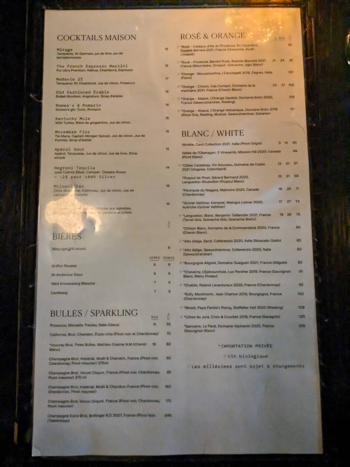 Menu at Modavie restaurant, Montréal, 1 Saint-Paul St W