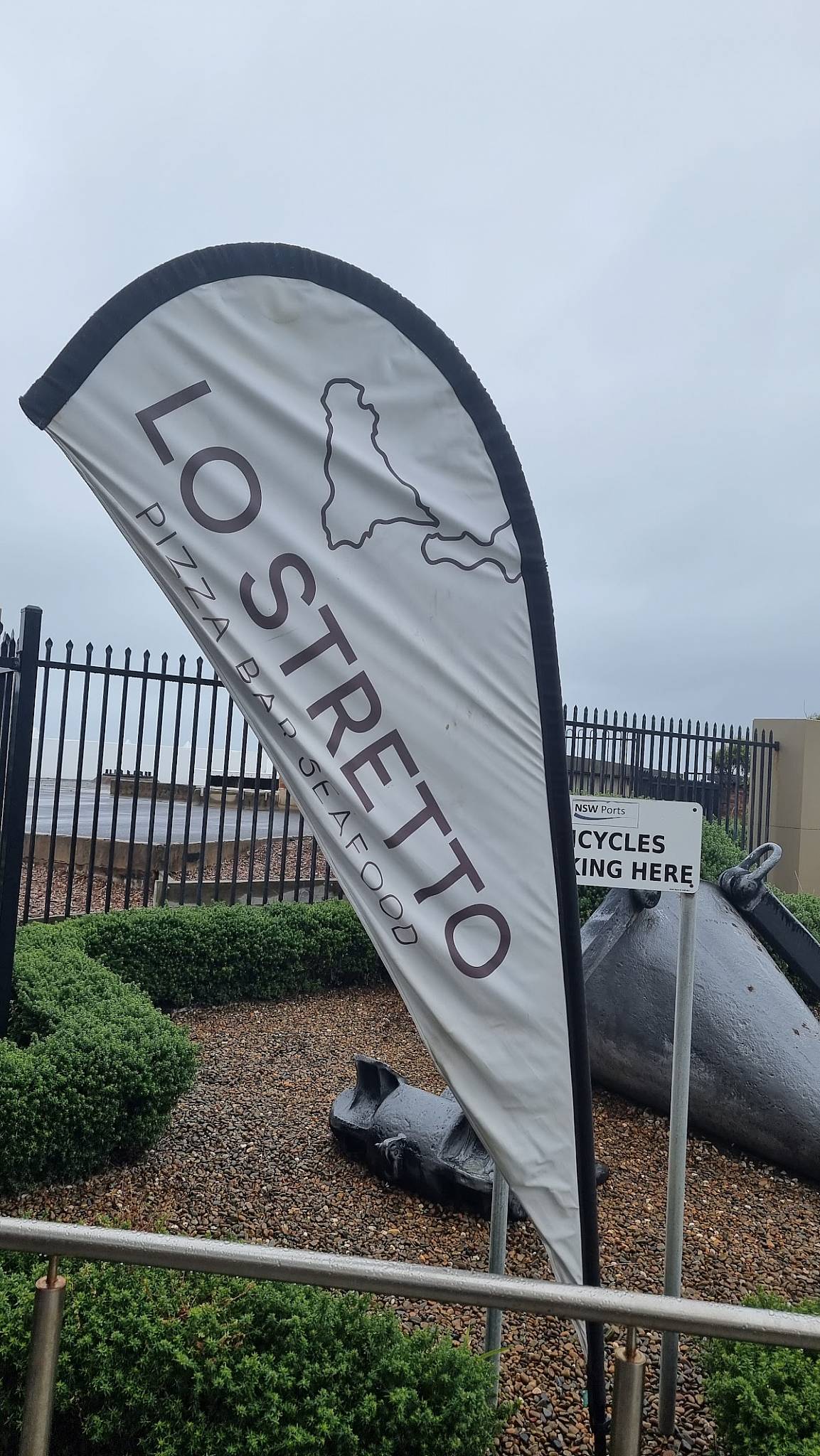 Menu at Lo Stretto Cafe Restaurant, Port Kembla
