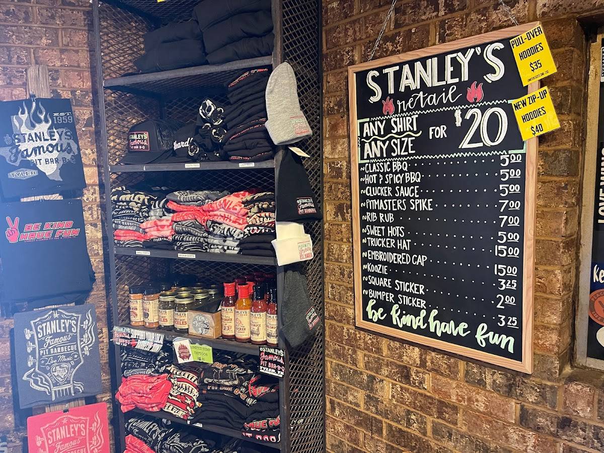 Menu at Stanley's Famous Pit Barbecue, Tyler