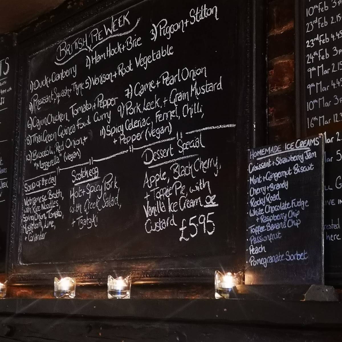 Menu at Three Tuns pub & bar, Romsey