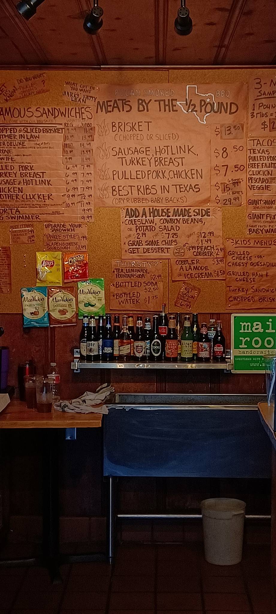 Menu at Stanley's Famous Pit Barbecue, Tyler