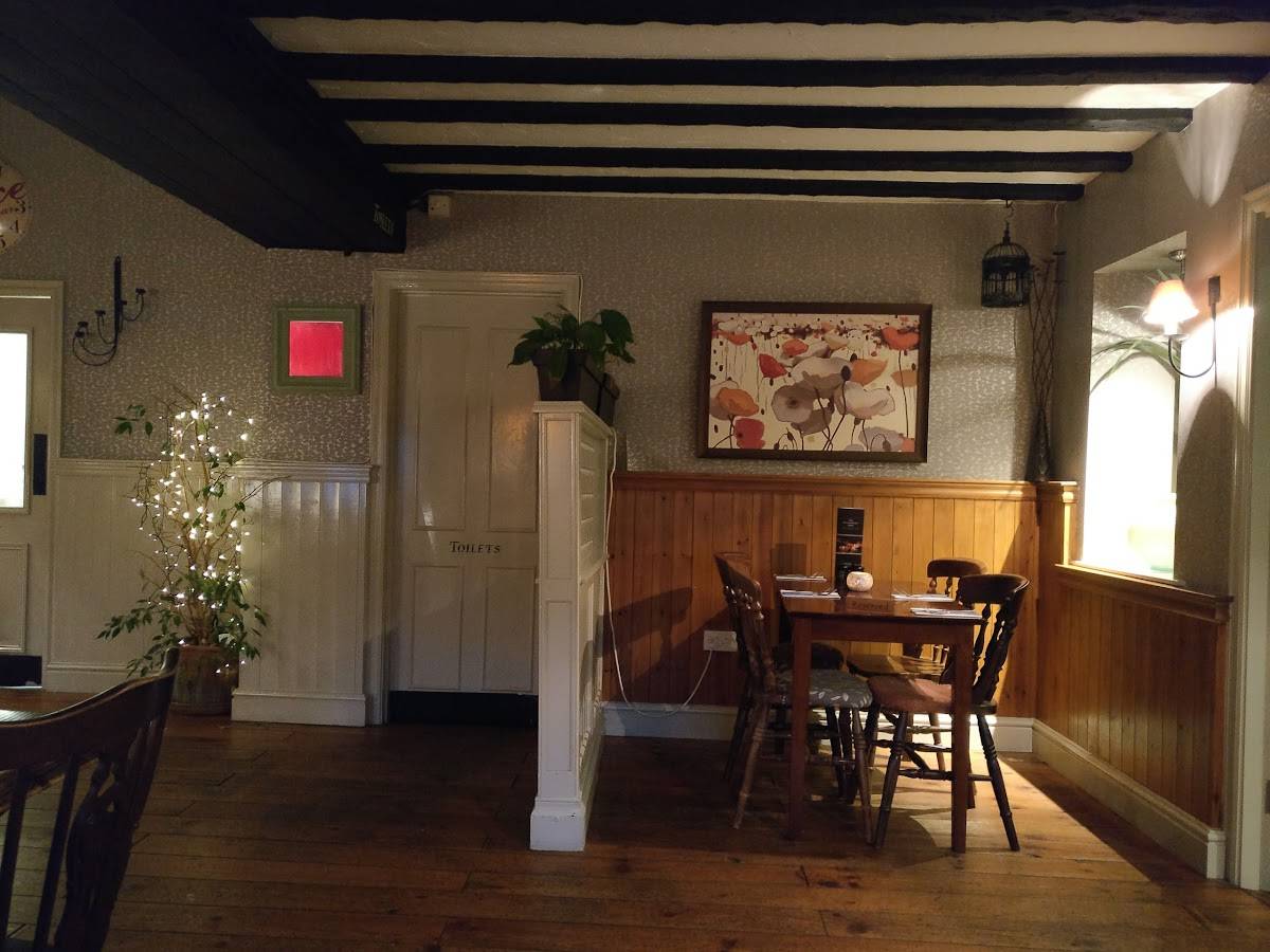 Menu at The Bolingbroke Arms pub & bar, Swindon, Hook St