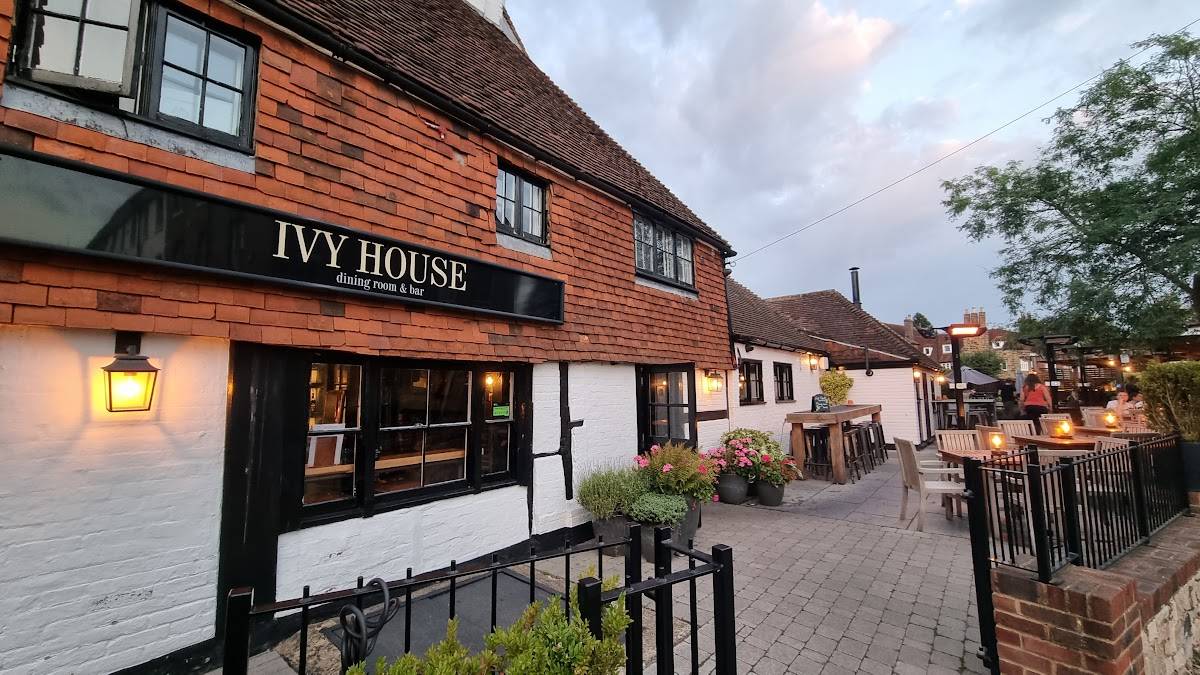 Menu at The Ivy House Tonbridge pub & bar, Tonbridge