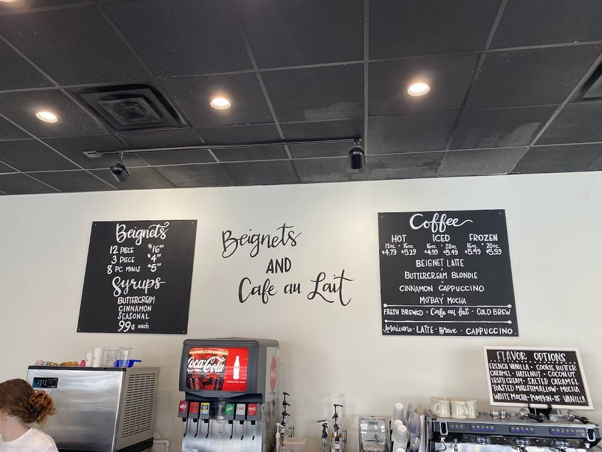 Menu at Mo'Bay Beignet Co. Hattiesburg desserts, Hattiesburg