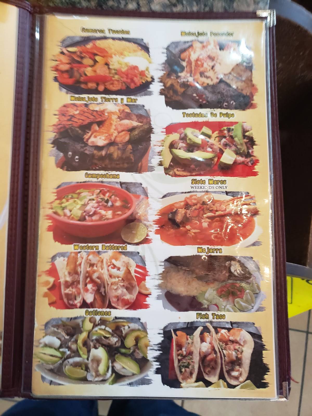 Menu at El Loro Mexican Restaurant, Detroit Lakes