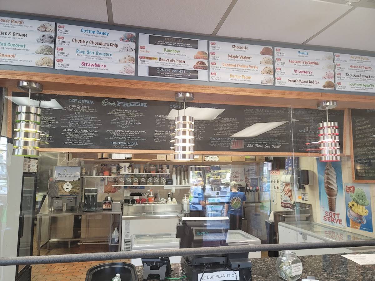 Menu at Ben's Fresh fast food, Port Jervis