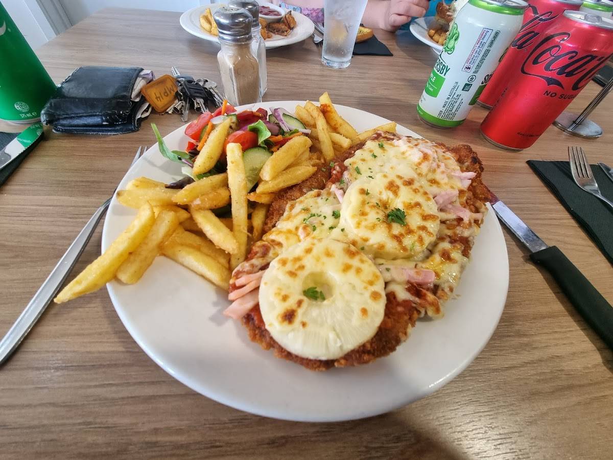 Menu at Mannum Community Club, Mannum