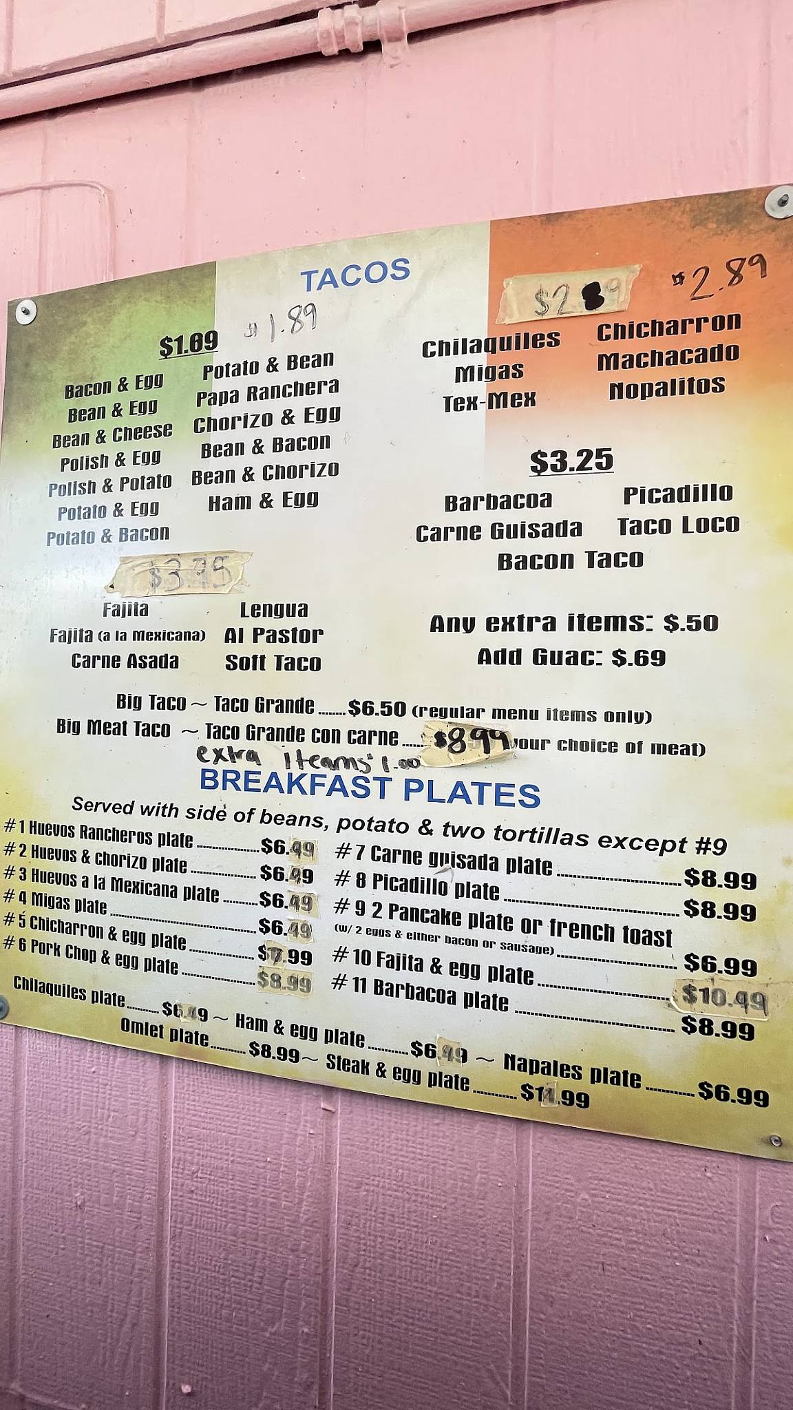 Menu at Noe's Cafe, Seguin