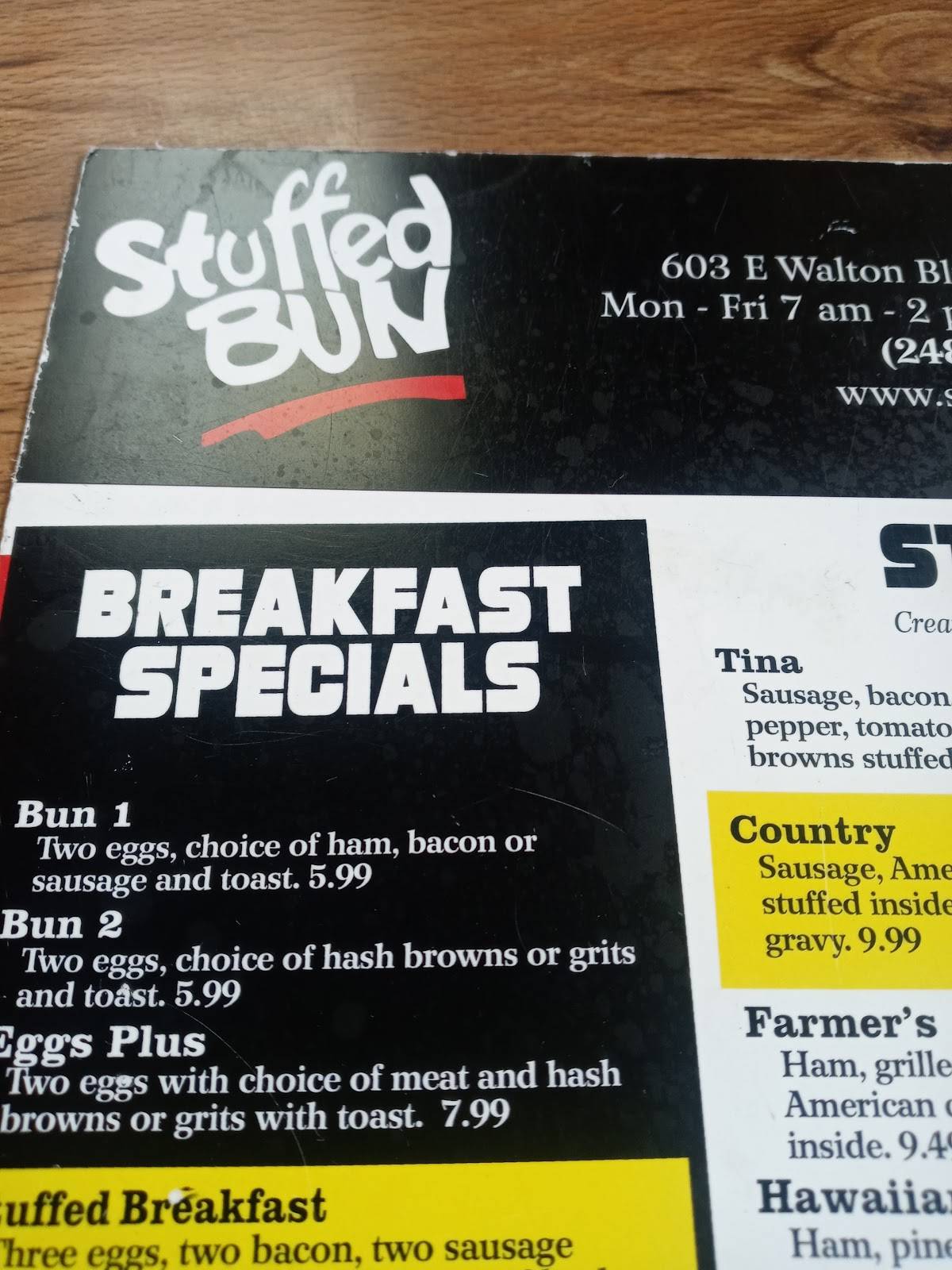 Menu at Stuffed Bun restaurant, Pontiac