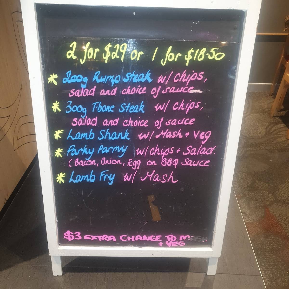 Menu at Park Ridge Tavern pub & bar, Park Ridge, -3712 Mount Lindesay Hwy