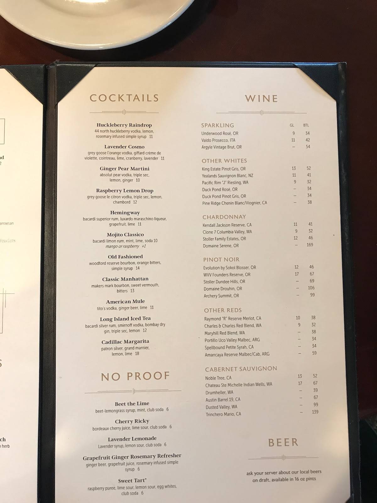 Menu at Stanford's Tanasbourne restaurant, Hillsboro