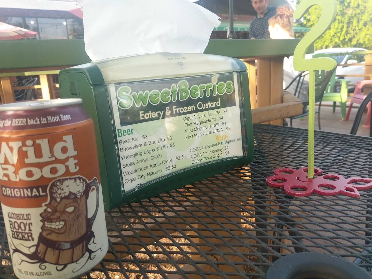 Menu at SweetBerries Eatery and Frozen Custard cafe, Gainesville