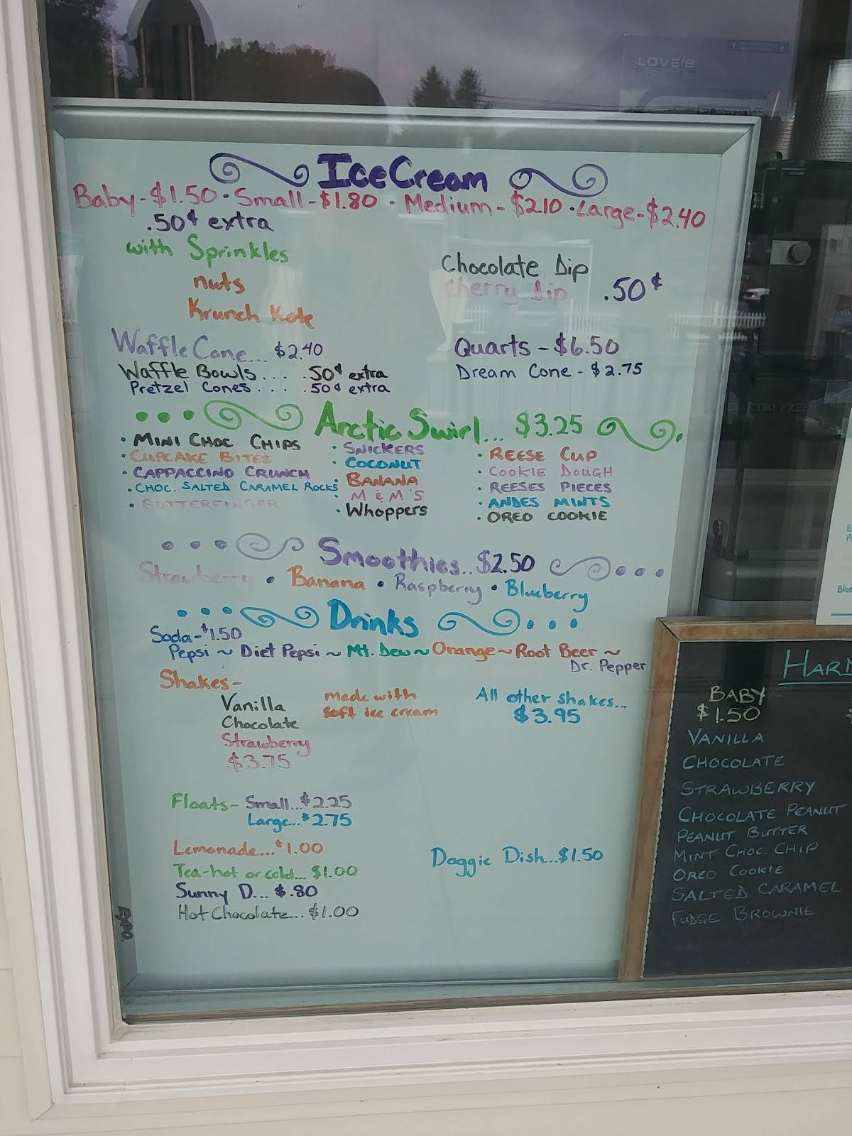 Menu at Country Cottage Ice Cream Parlor, Wysox