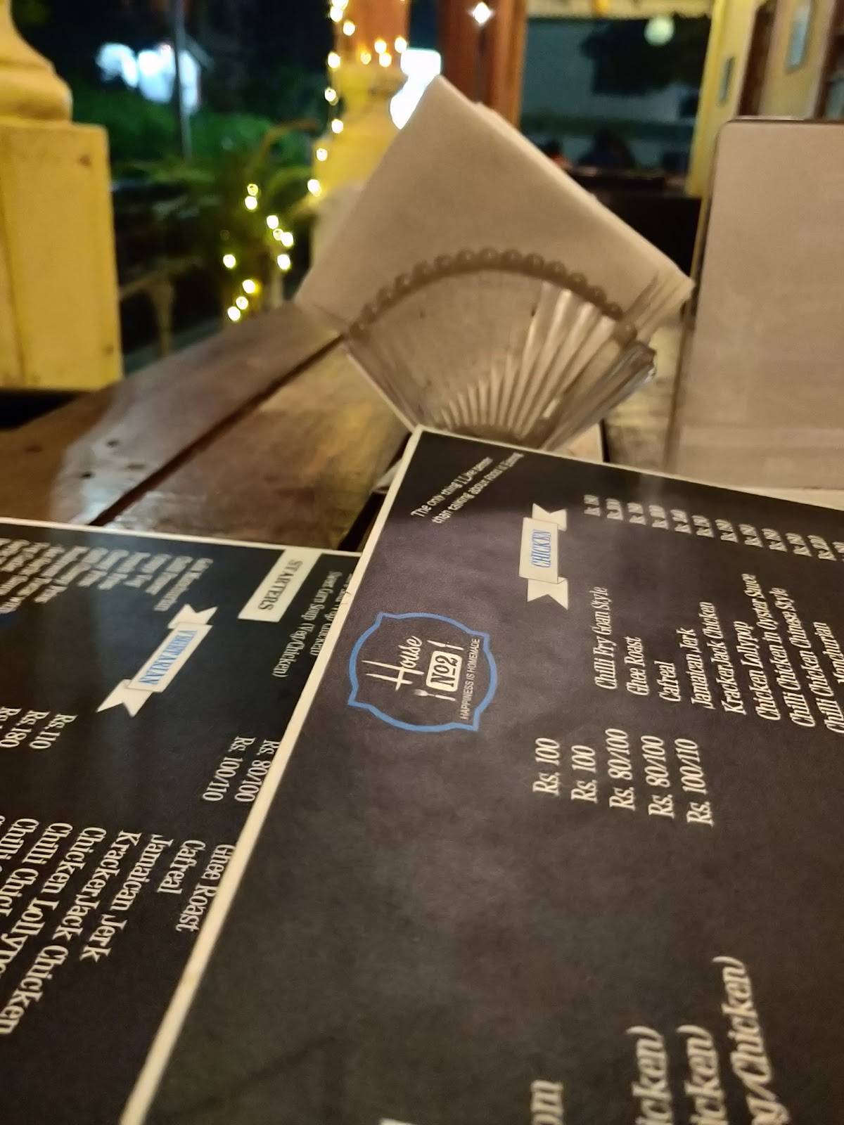 Menu at House No.2, Loutolim