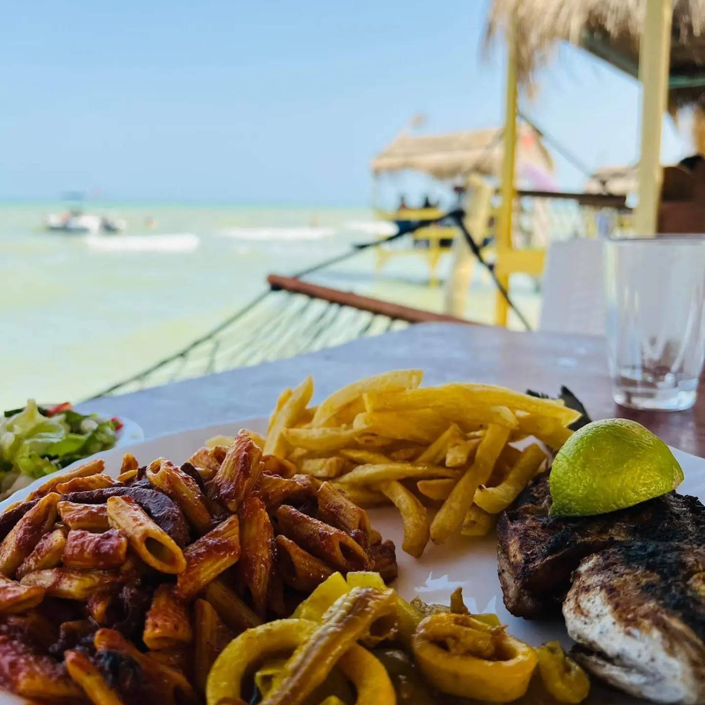Carta del restaurante La Casa Coco Beach, Ghar al Milh