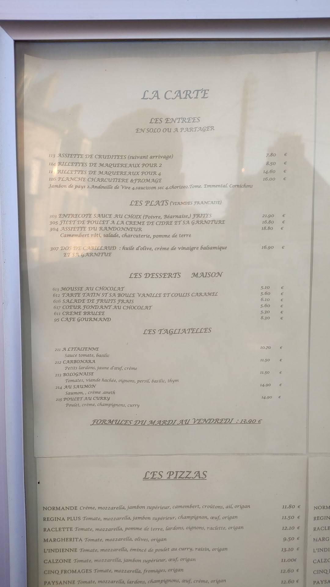 Menu au Les Cascades restaurant, Mortain