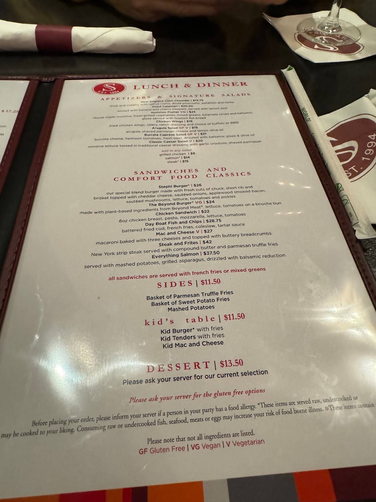 Menu at Stephanie's pub & bar, Boston, Logan Airport Terminal B