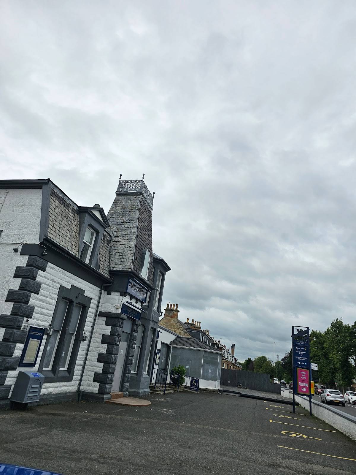 Menu at Abbotsinch restaurant, Grangemouth