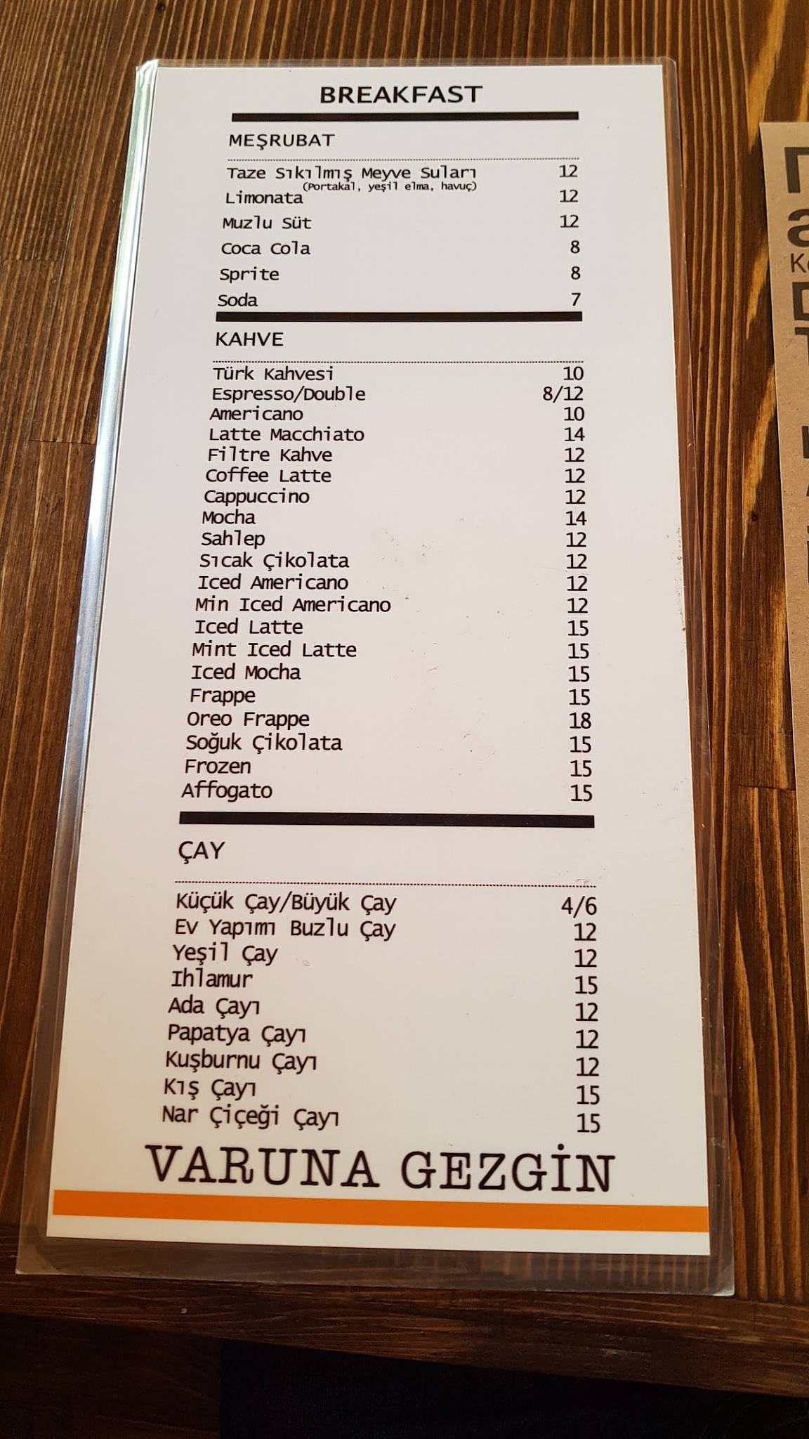 Menu at Varuna Gezgin Cafe Del Mundo, Eskişehir, Siloönü Sk. No:3