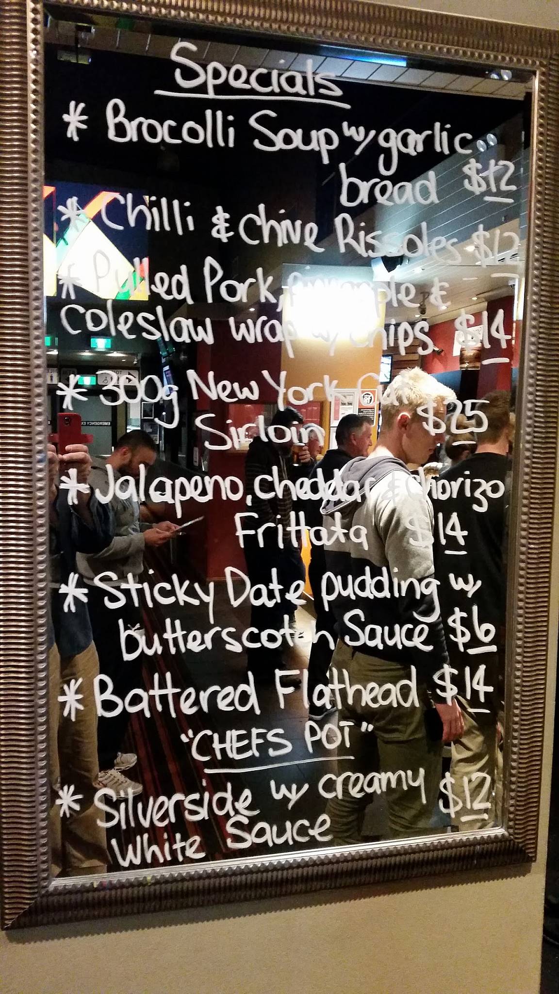 Menu at Whitebull Hotel pub & bar, Armidale