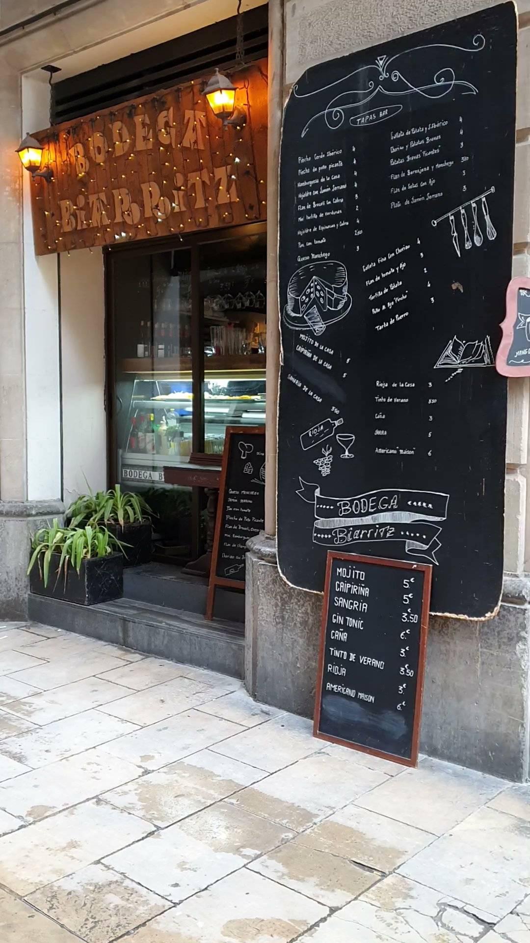 Menu at Bodega Biarritz 1881 Tapes bar, Barcelona, Carrer Nou de Sant ...