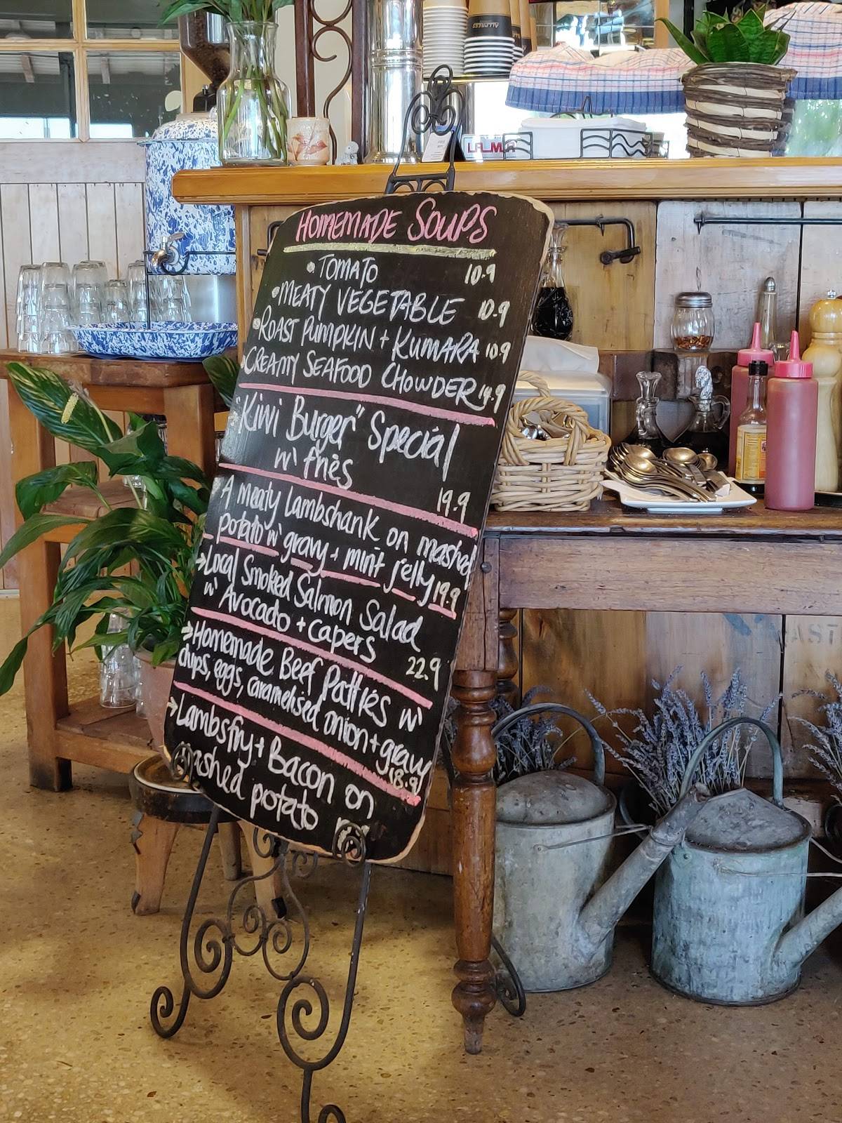 Menu at The Wrinkly Rams cafe, Omarama