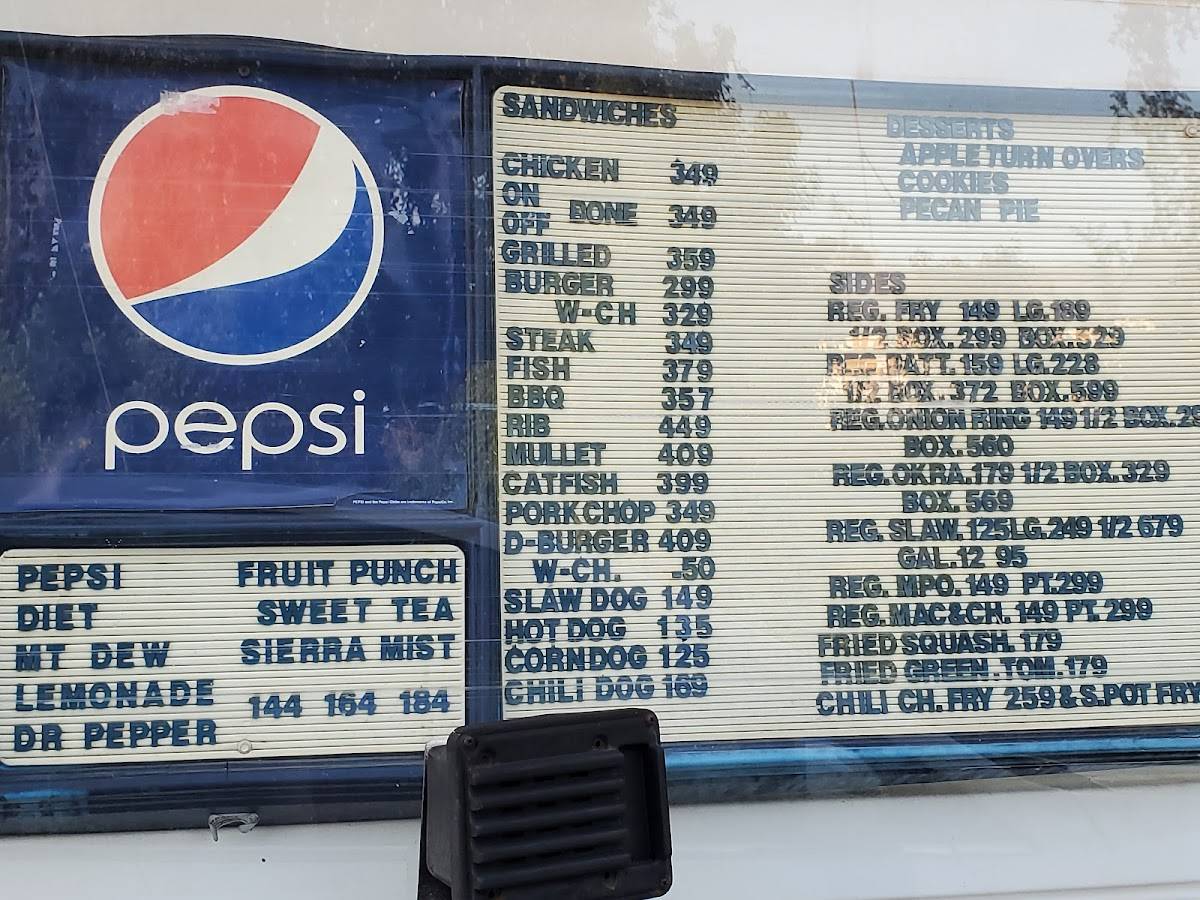 Menu at Carter's Fried Chicken restaurant, Adel