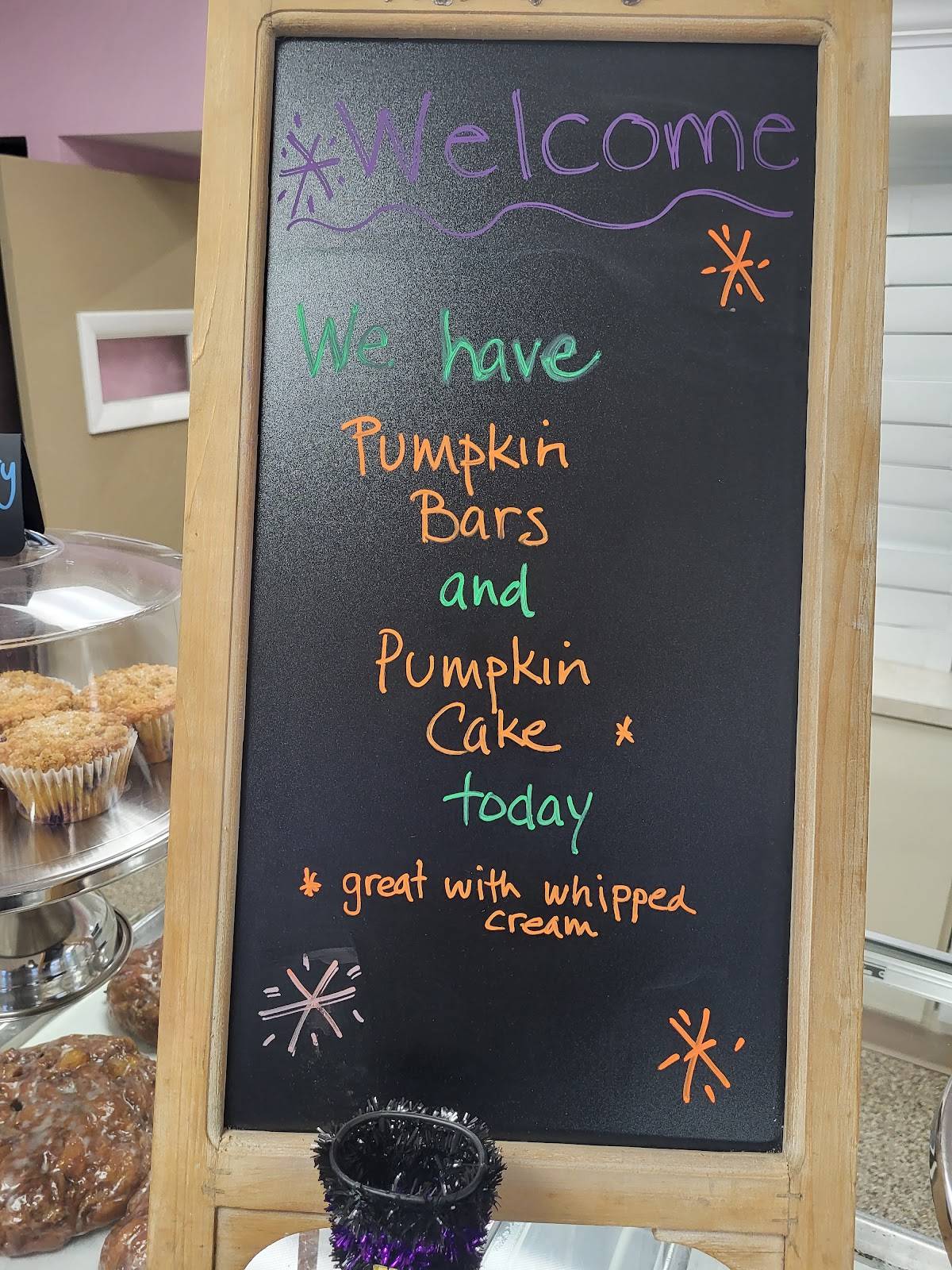 Menu at House of Donuts desserts, Sandusky