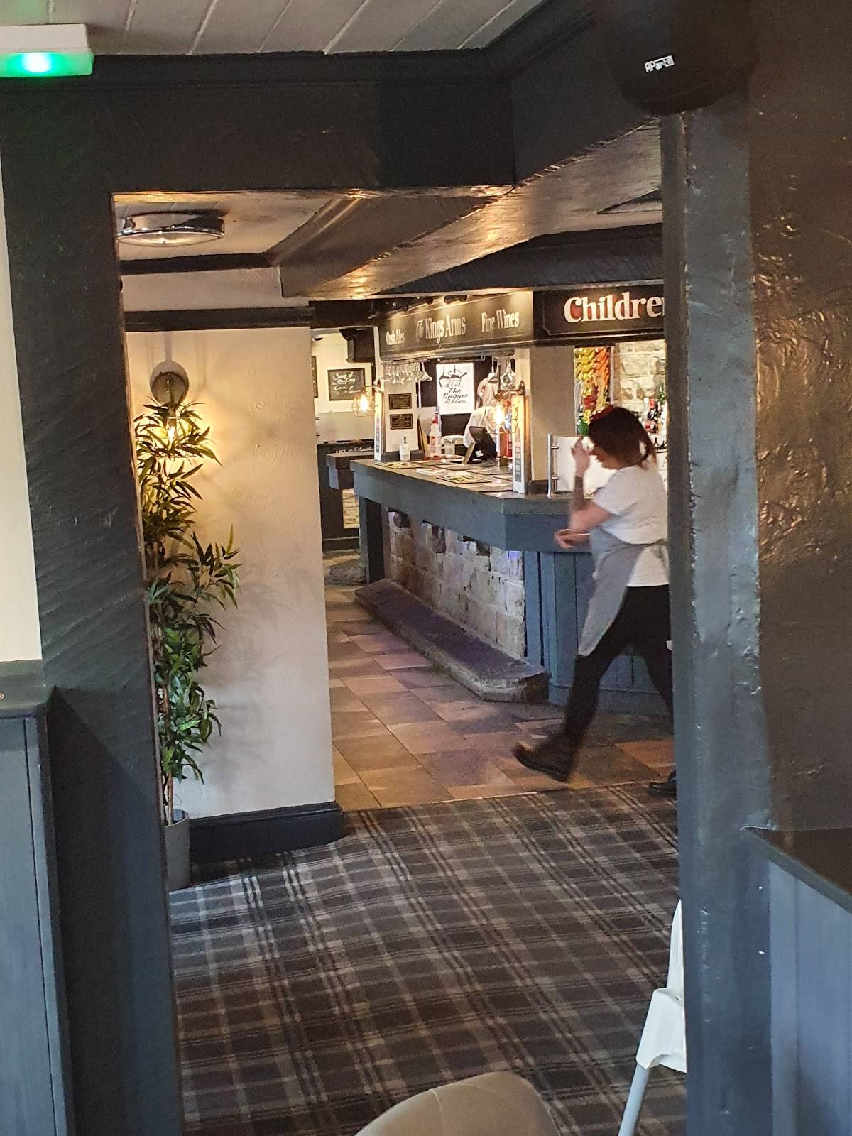 Menu at Kings Arms pub & bar, Oldham, Grains Bar