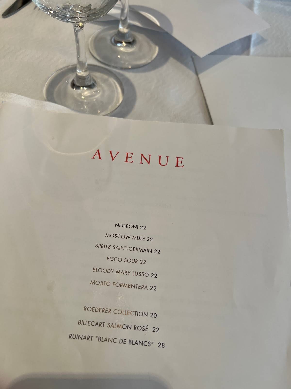Menu at L'Avenue restaurant, Paris, 41 Av. Montaigne