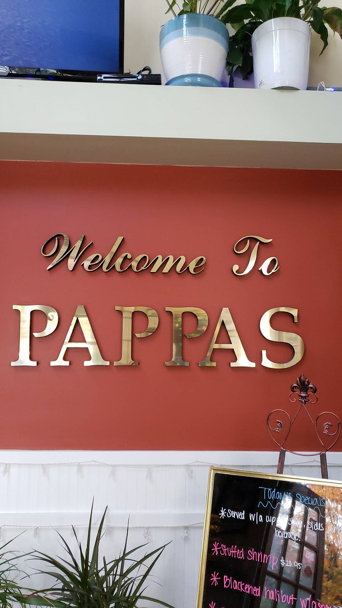 Menu at Pappas Restaurant and Sports Bar, Parkville, Taylor Ave