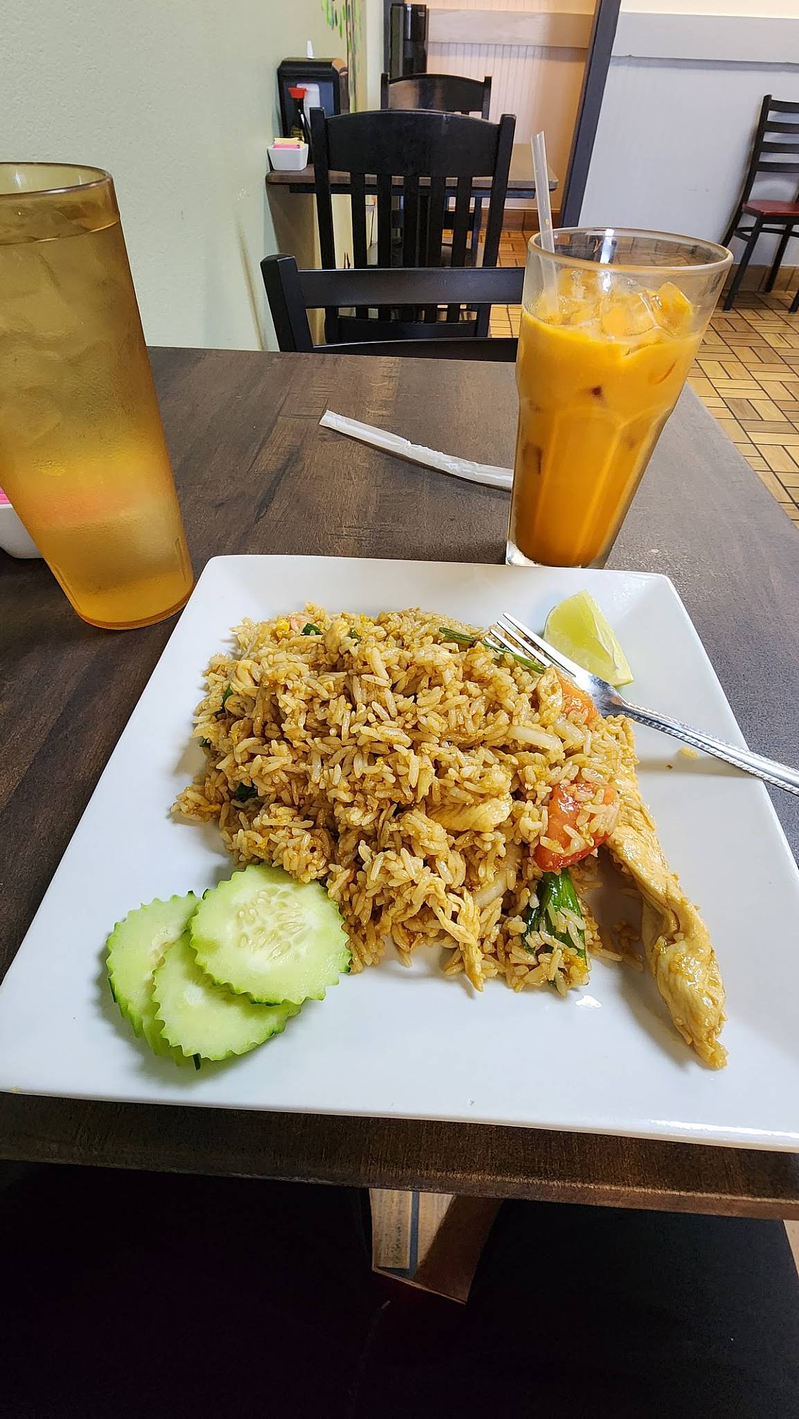 Menu at Meeboon Thai Cuisine restaurant, Temple