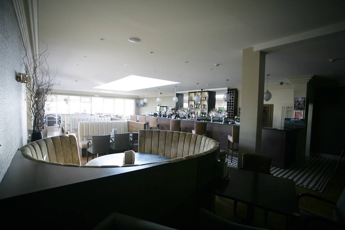 Menu at The Cliff Hotel pub & bar, Great Yarmouth