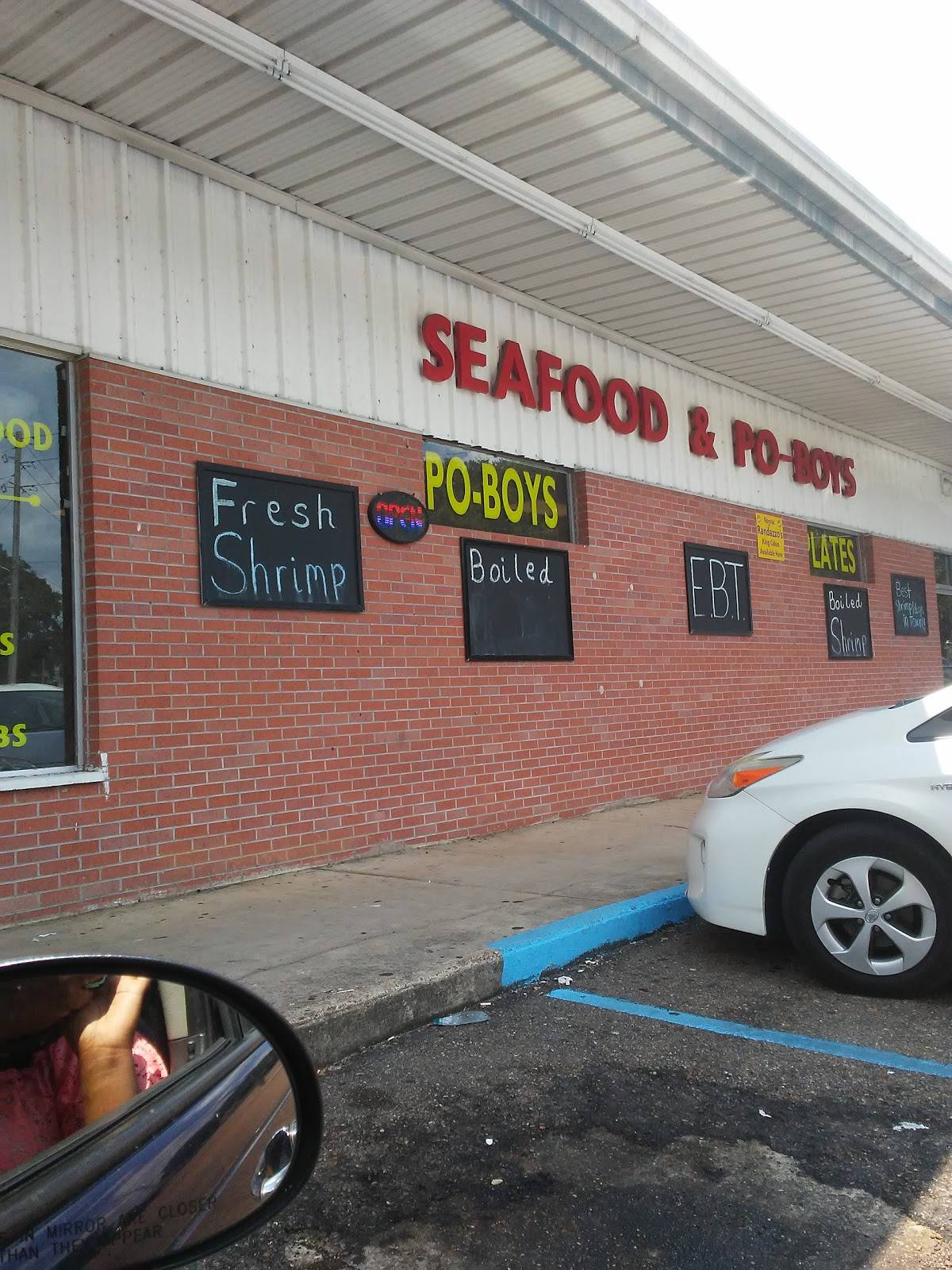 Menu at Triangle Seafood & Po Boy restaurant, Hattiesburg
