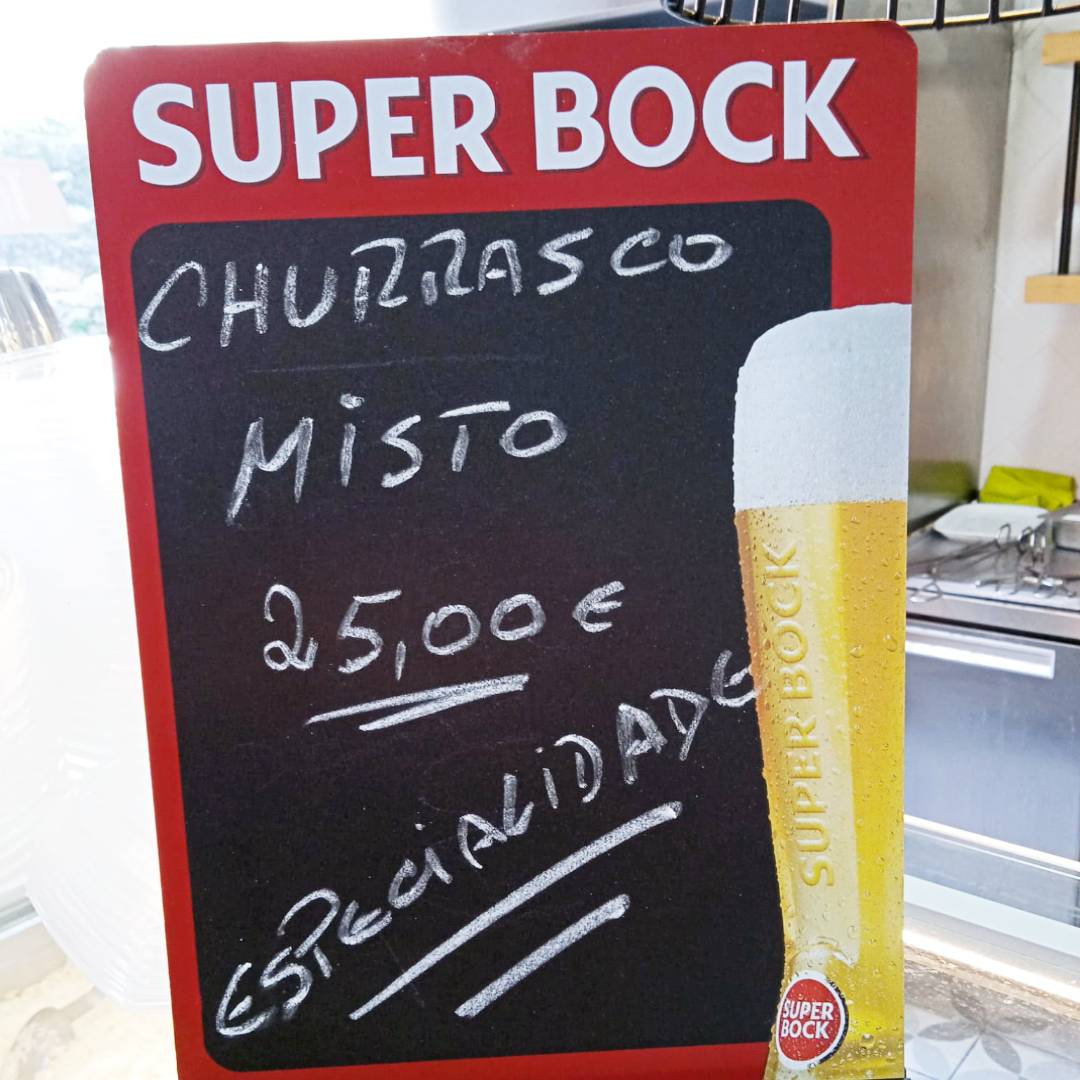 Menu em Churrasqueira Take Away Monsanto restaurante, Porto