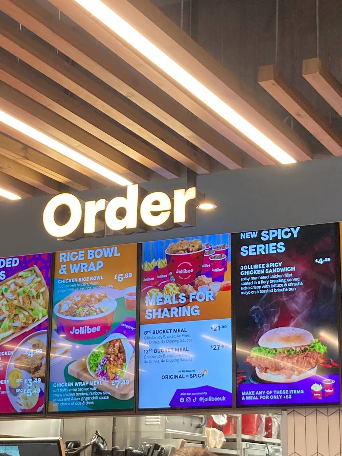 Menu at Jollibee Reading restaurant, Reading